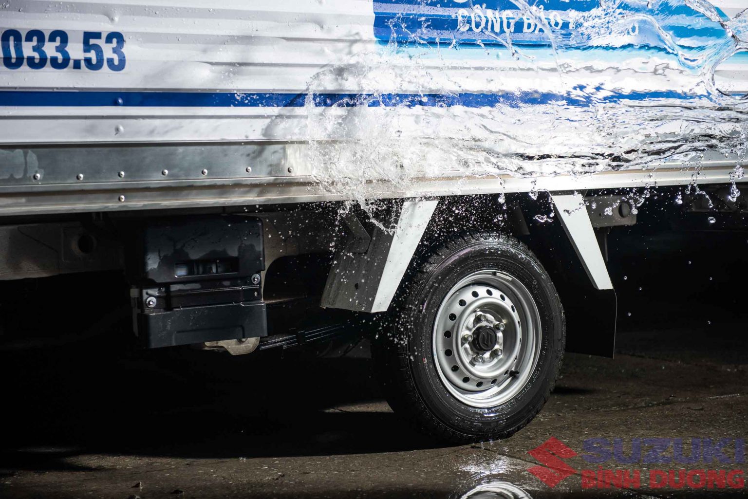 Giá lăn bánh Suzuki Carry Pro 750kg 810kg 940kg 2024 - Suzuki Bình Dương